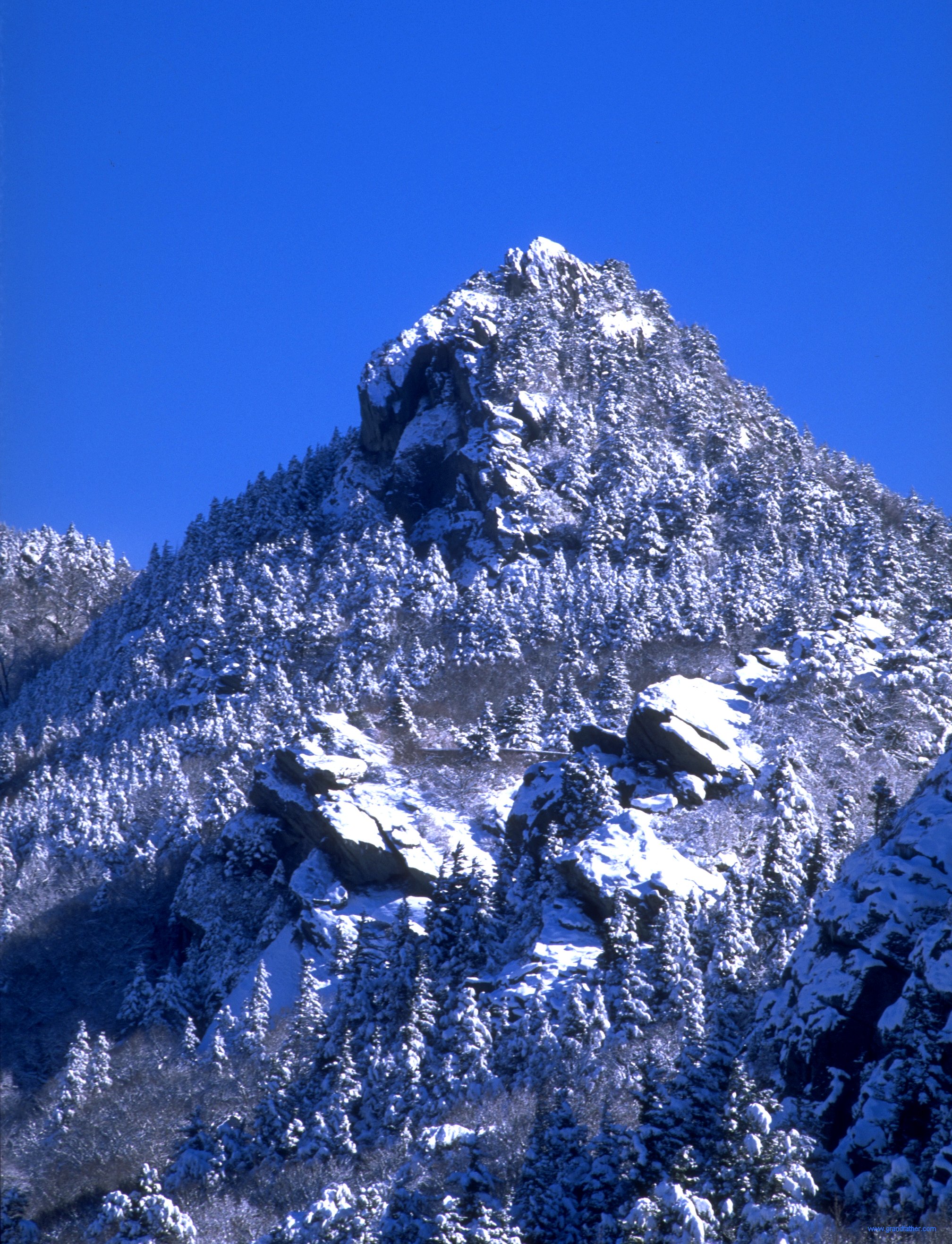 Unique Mountains (Black Mountain, Pilot Mountain, Badin: live, parking ...